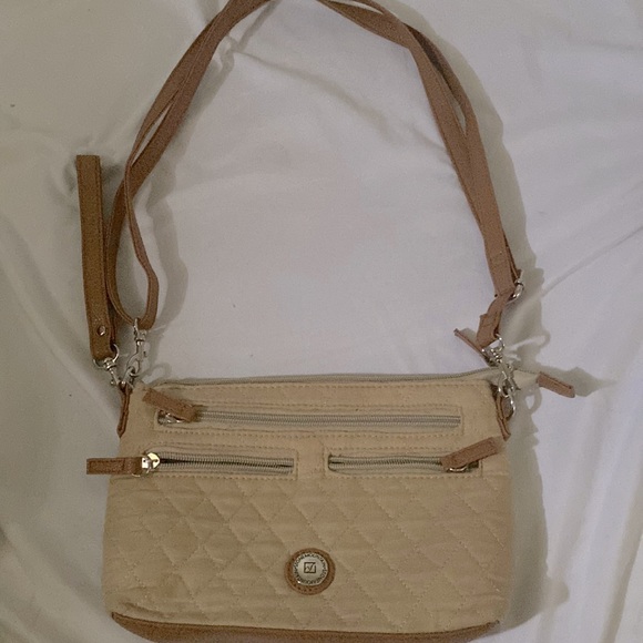 Bags | Nice Fitting Bag | Poshmark